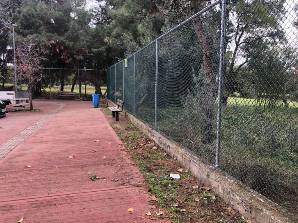 Τοποθέτηση Περίφραξης Πλαστικοποιημένο Συρματόπλεγμα Γλυφάδα